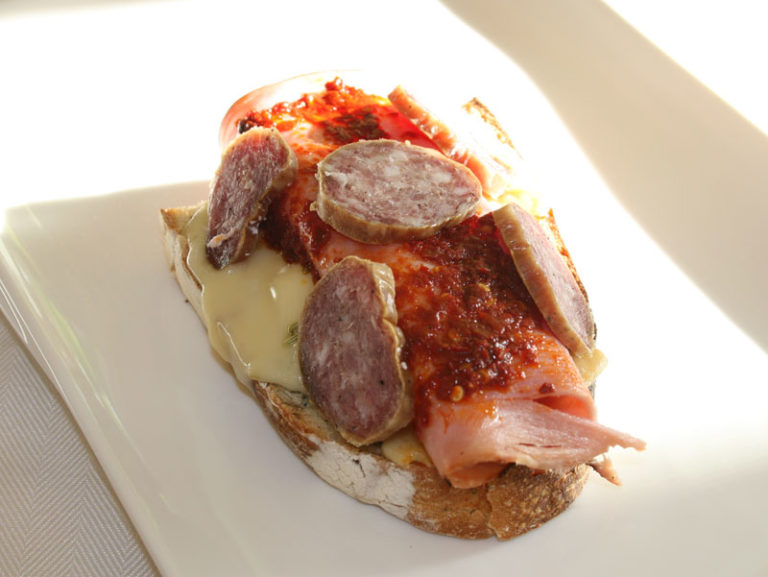 Spicy Toasted Ham & Cheese Sandwich with Fennel Seeds and Salami ...
